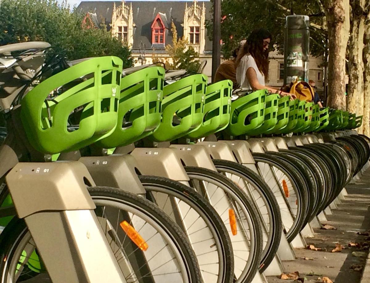 Como alugar uma vélo, para relaxar depois de um passeio – Paris do meu ...
